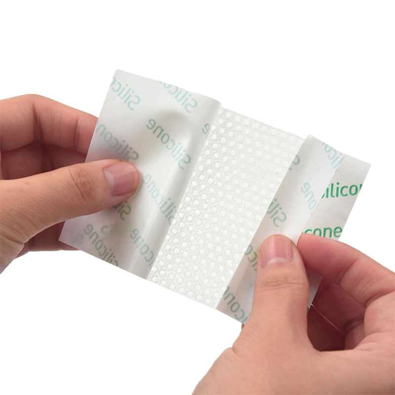 Silicone contact layer dressing adaptic touch silicone dressing
