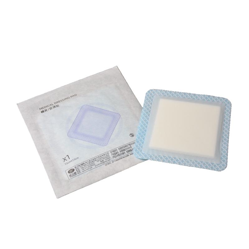 Absorbent dressing superabsorbent dressing absorbs wound exudate